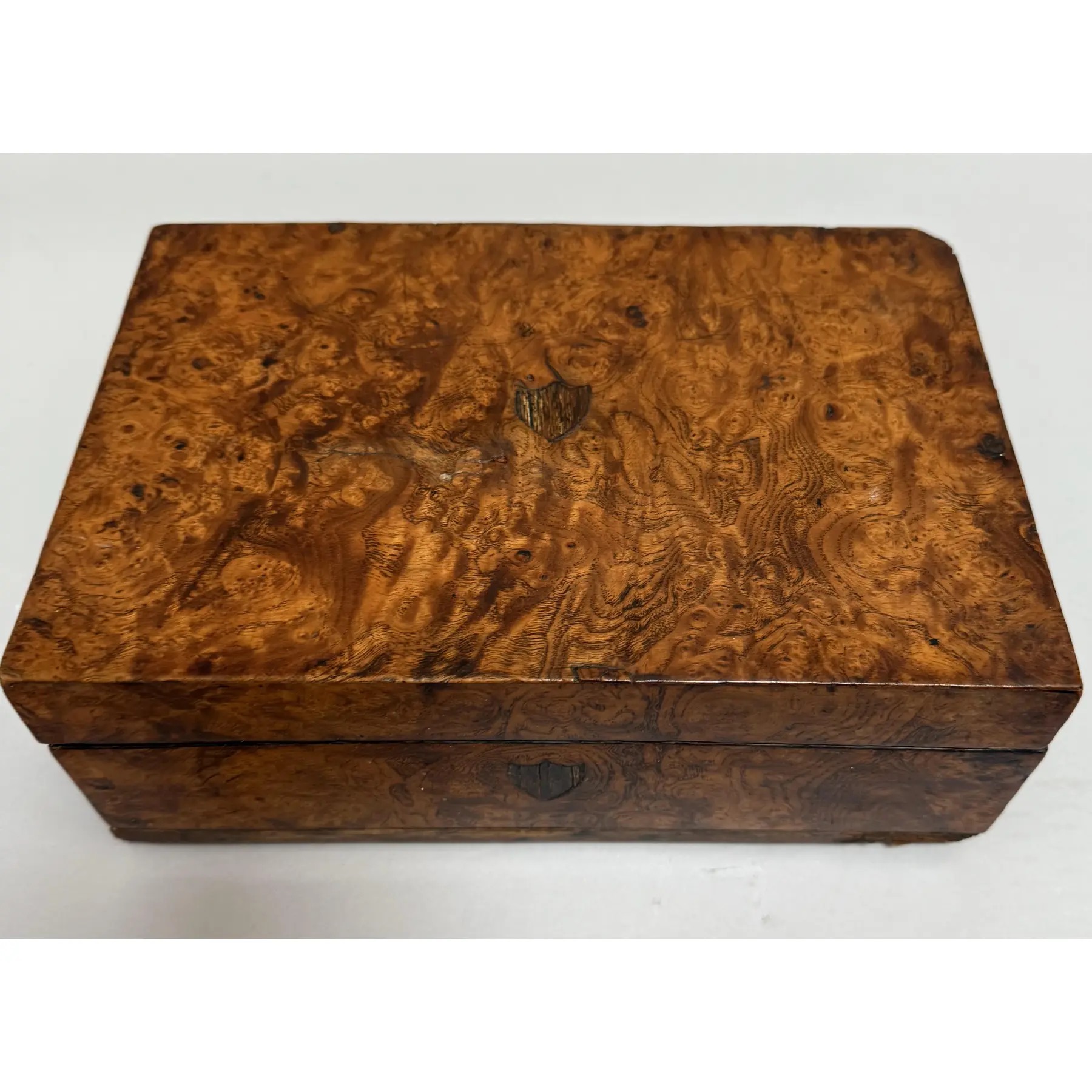 Late 18th Century George III English Box - Hastening Designs